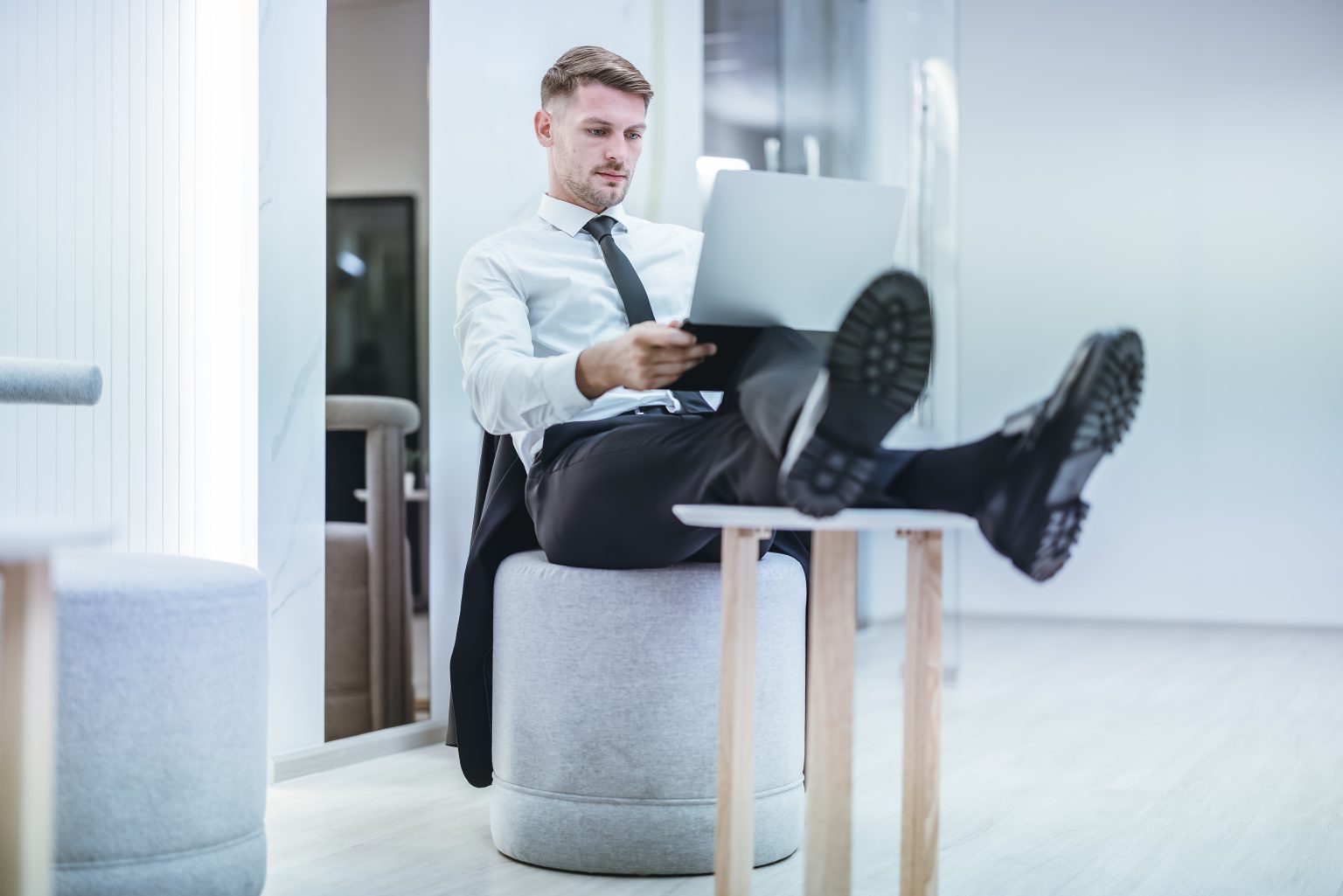 Top 10 Highest Paying Management Jobs - DegreeQuery.com